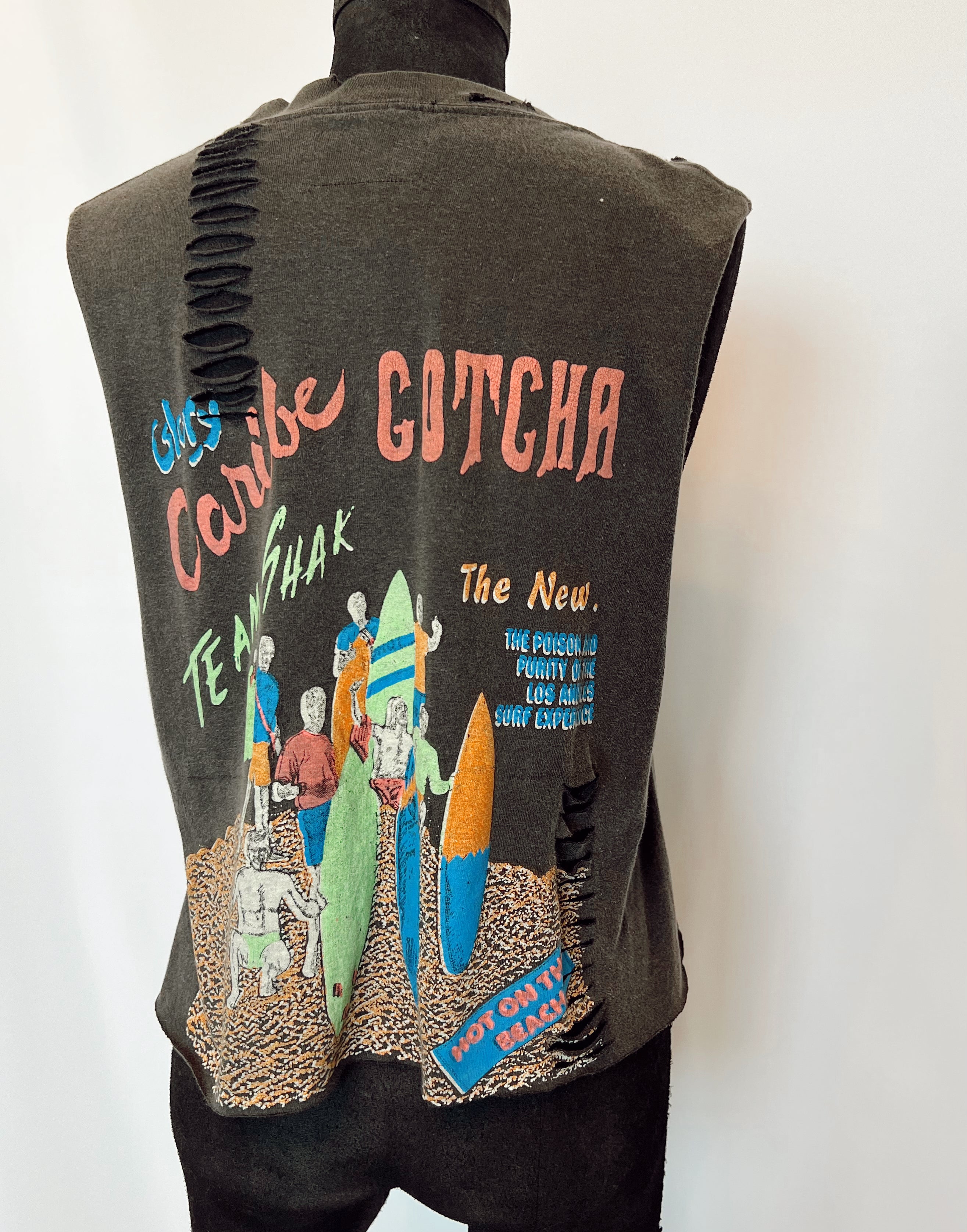 Gotcha Surfer Tank – Borrowed Vessel